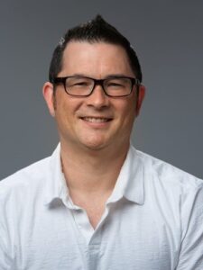 Wayne Au, Ph.D. - School of Educational Studies