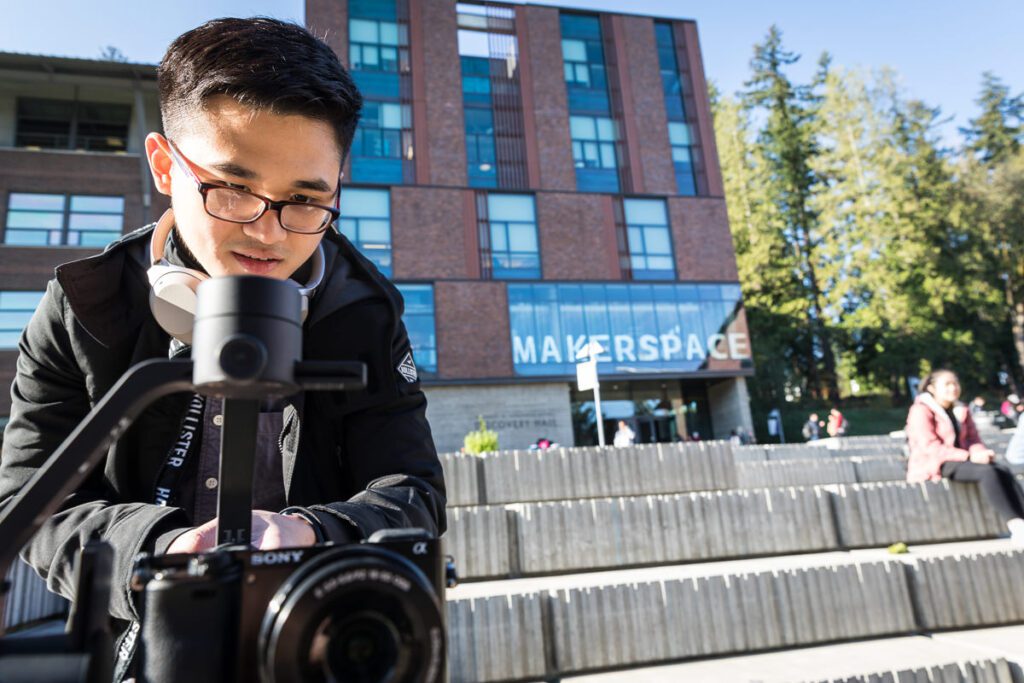 Media & Communication Studies - School of Interdisciplinary Arts & Sciences