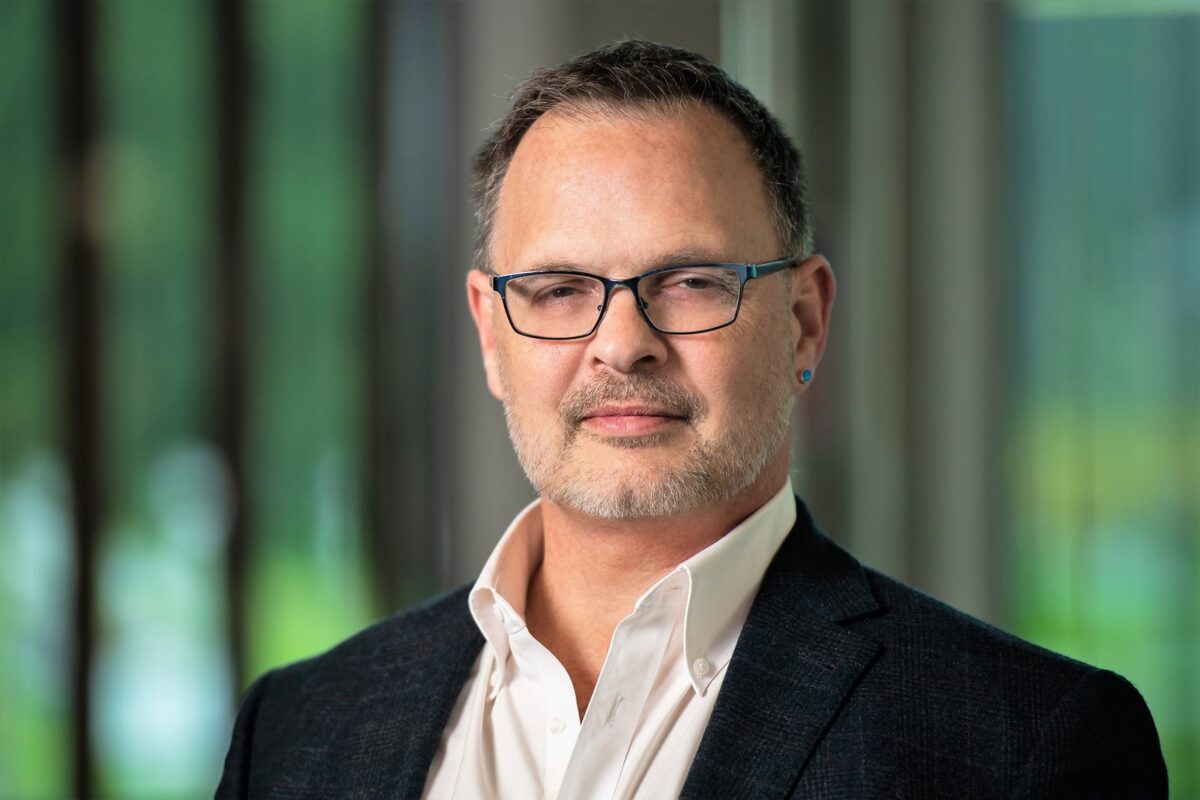 Pierre D. Mourad receives University of Washington Bothell 2018 ...