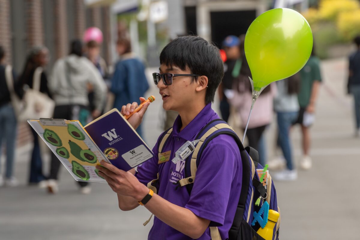 Apply to be an Orientation Leader - Orientation & Transition Programs